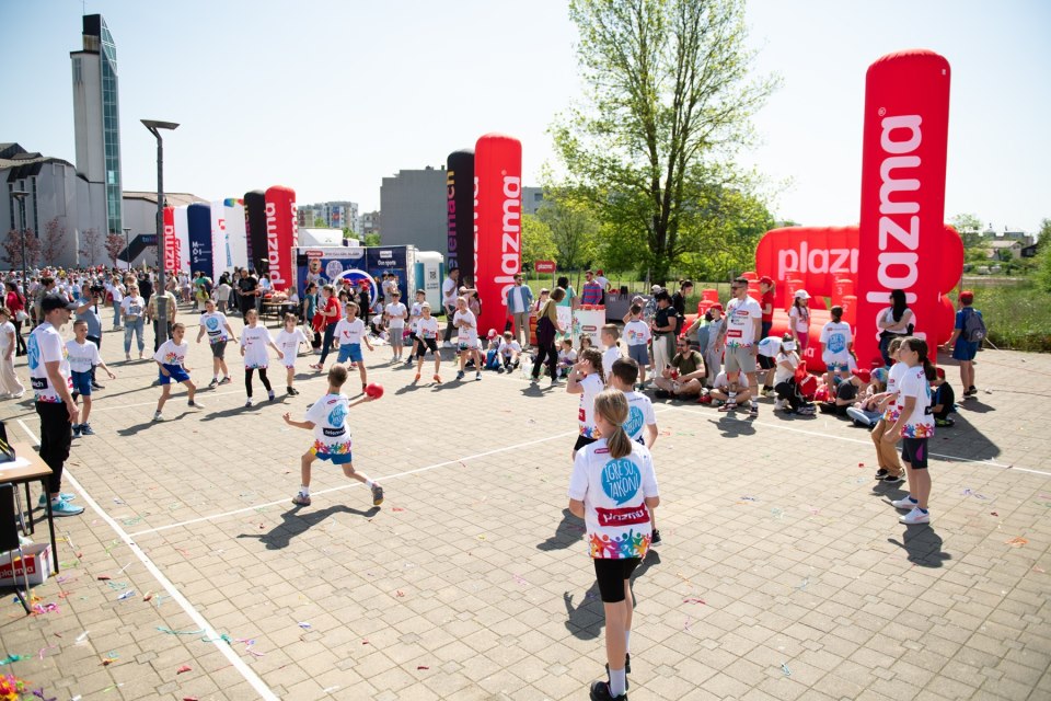 Plazma keksi novom kampanjom pozivaju na jednakost u sportu. | Story