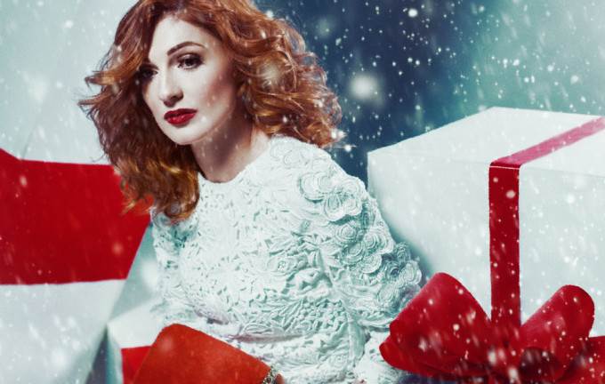 Vanda Winter poput snježne princeze u kreacijama domaćih dizajnera | Story