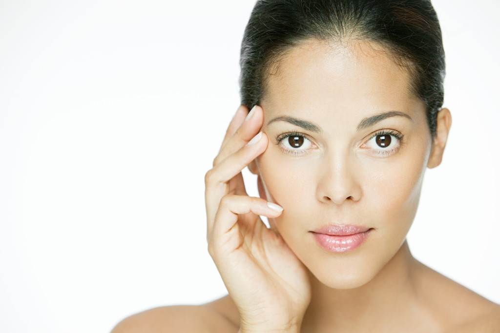 Njega lica zimi: Kako izabrati najbolju kremu za lice? | Story TV