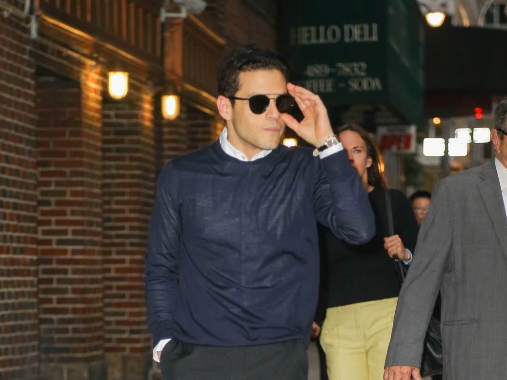 VIDEO Oskarovac uhvaćen kako se ljubi s Jamesom Bondom | Story