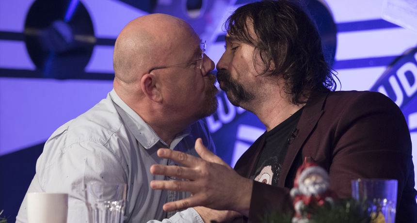 Drele priznao da obožava Let 3, Mrle mu poklonio poljubac u usta | Story