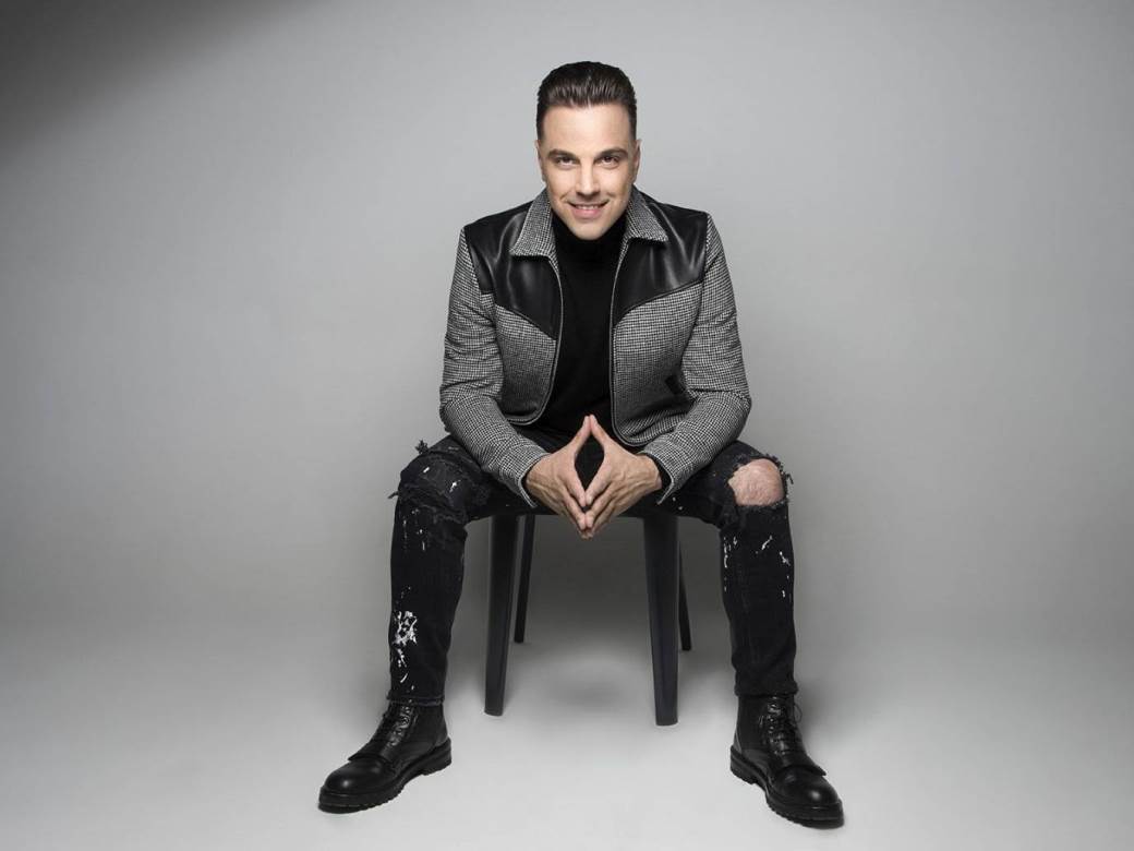 Stigao je 'Milion' – u prodaji je novi album Ivana Zaka! | Story