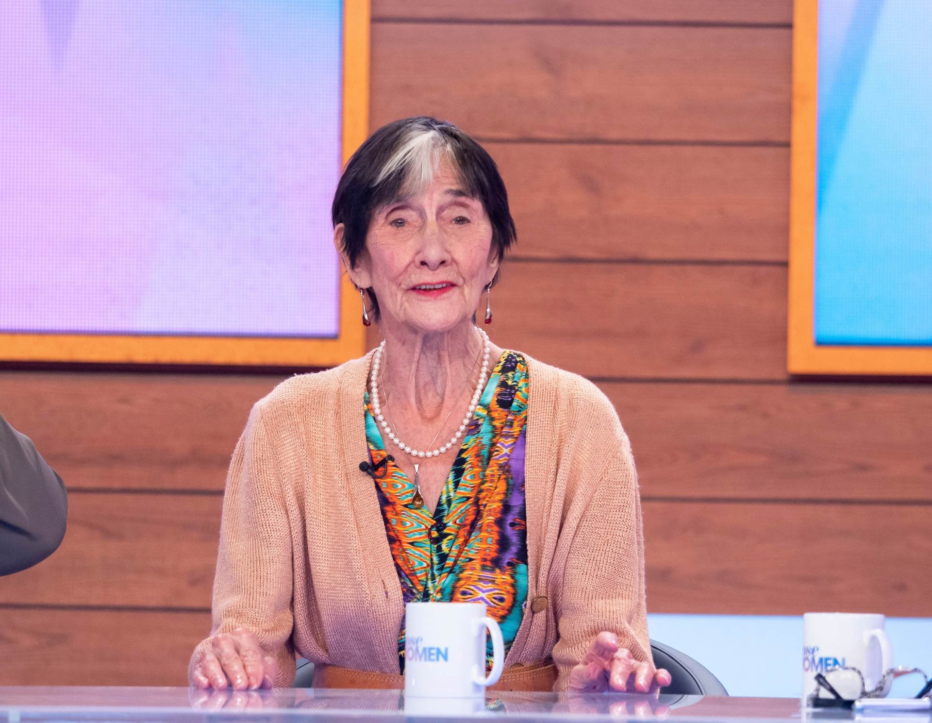 Liječnici glumici strogo zabranili da prestane pušiti | Story TV