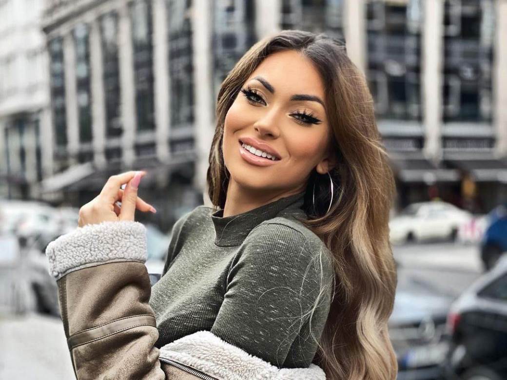 Hana nam je otkrila svoj grešni užitak: 'Trudim se da ne pokleknem' | Story