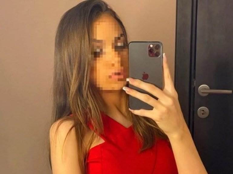 POHVALILA SE Maloljetna srpska influencerica povećala grudi | Story