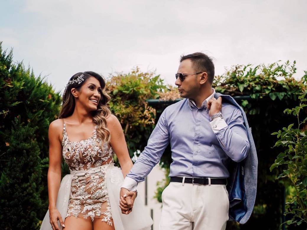 Hana i Tarik obnovili zavjete: 'Što je svadba glamuroznija, brak je ...