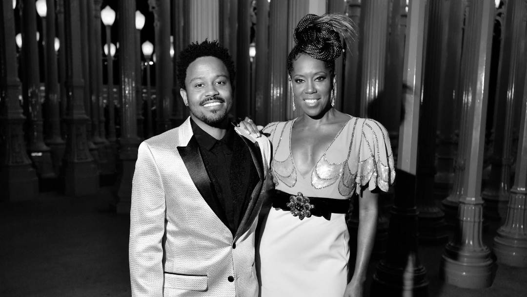 Preminuo sin glumice Regine King | Story