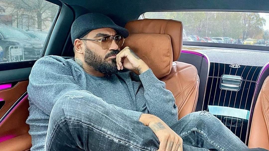 Tko je bugarski pjevač Azis | Story