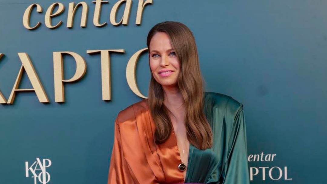 Mia Kovačić u envy room kombinezonu | Story