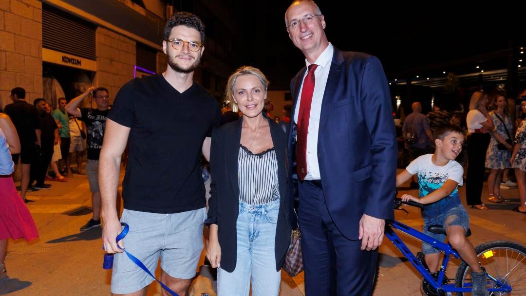 Toni Šćulac i Stankica Stojanović kod Ivice Puljka | Story