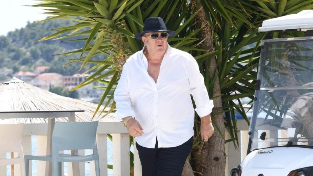 Željko Kerum s obitelji na Splitskoj rivi | Story