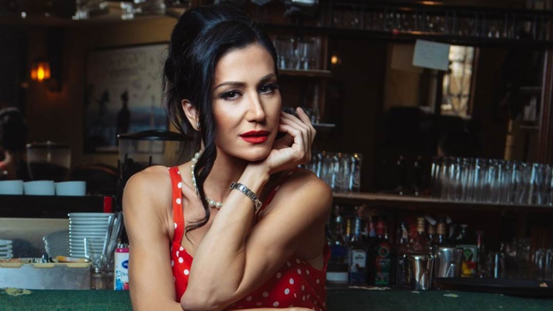 Ana Rucner Esma | Story