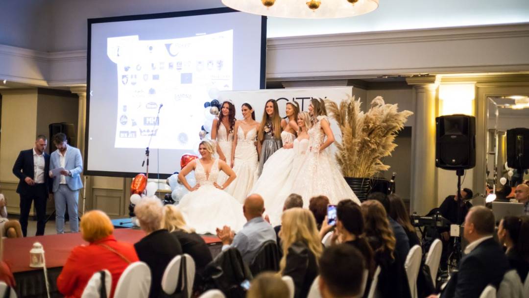 Humanitarna modna revija City Modus | Story