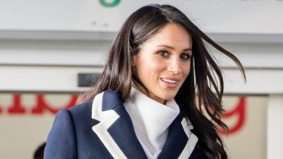 Meghan Markle nosi kapute brenda Mackage | Story