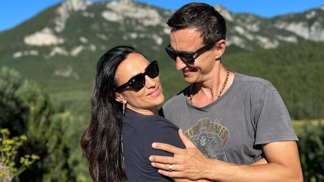 Suprug Marijane Mikulić se seli u Njemačku | Story