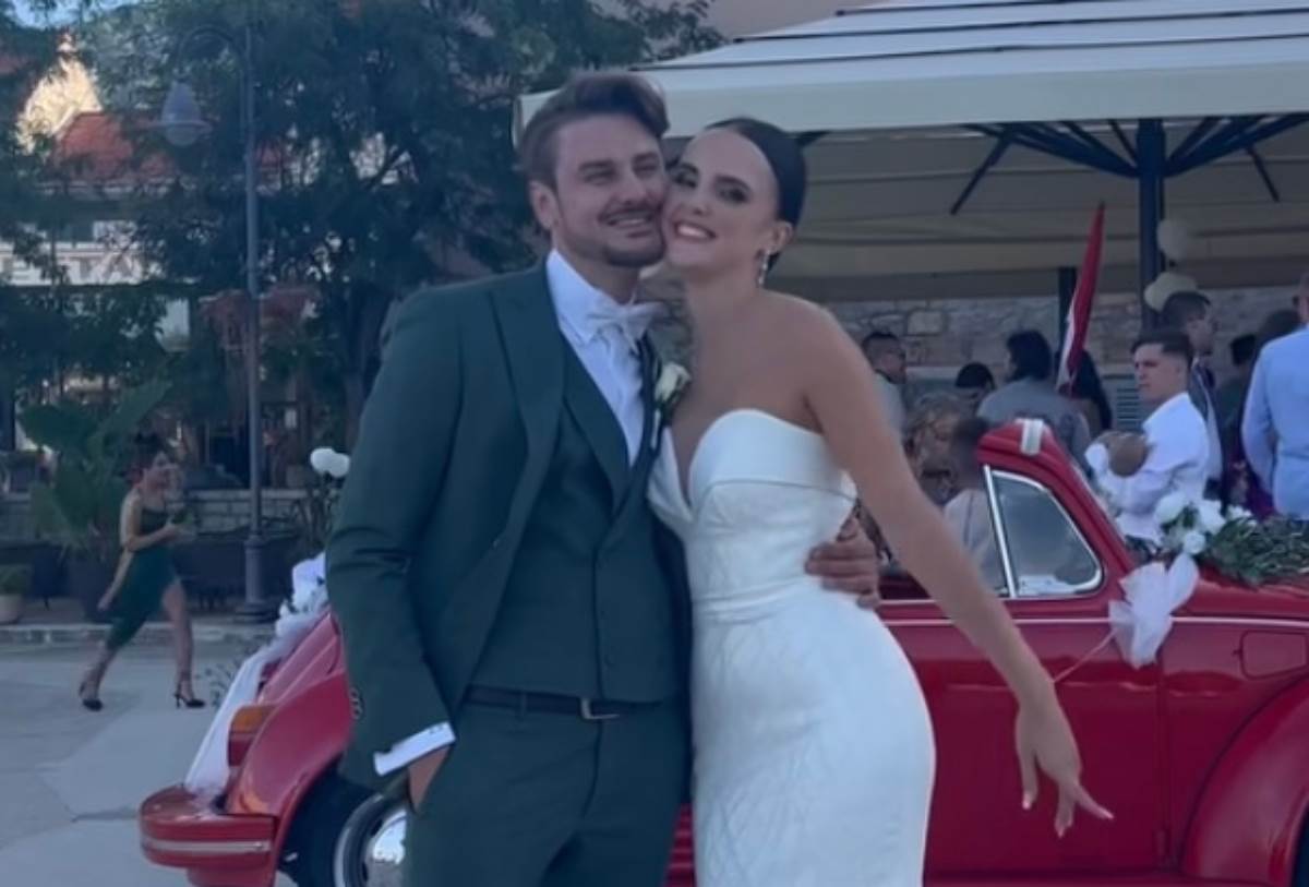 Oženio se pjevač Dino Petrić | Story