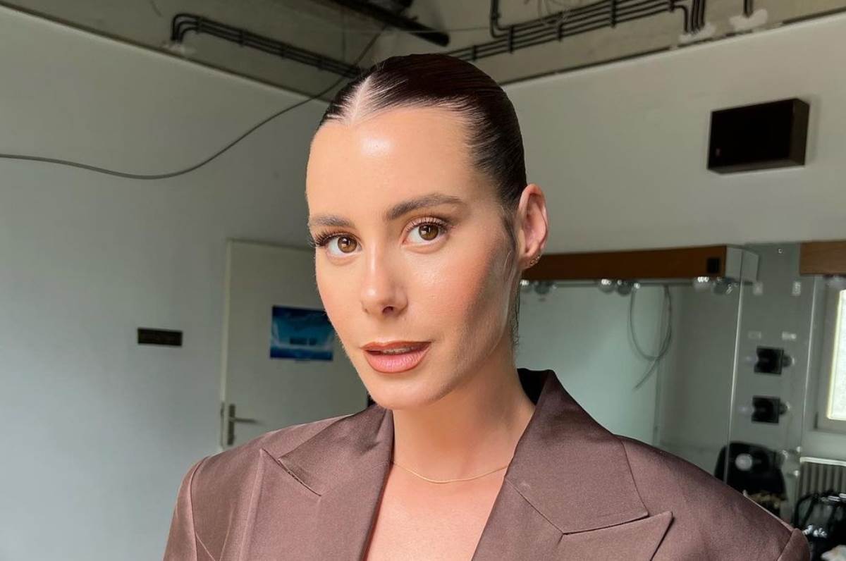 Nika Turković ima novu boju kose | Story