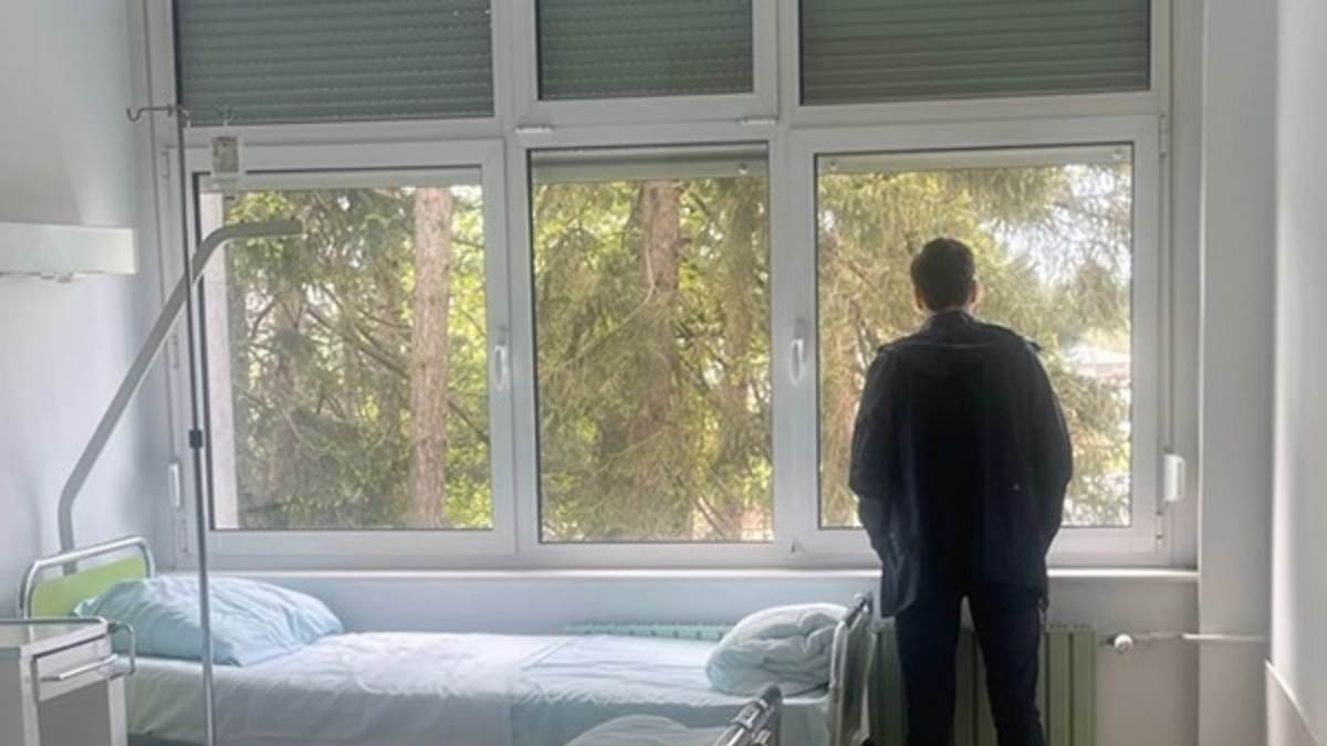 Danis Tanović završio u istoj bolničkoj sobi gdje mu je ležao sin Orhan ...