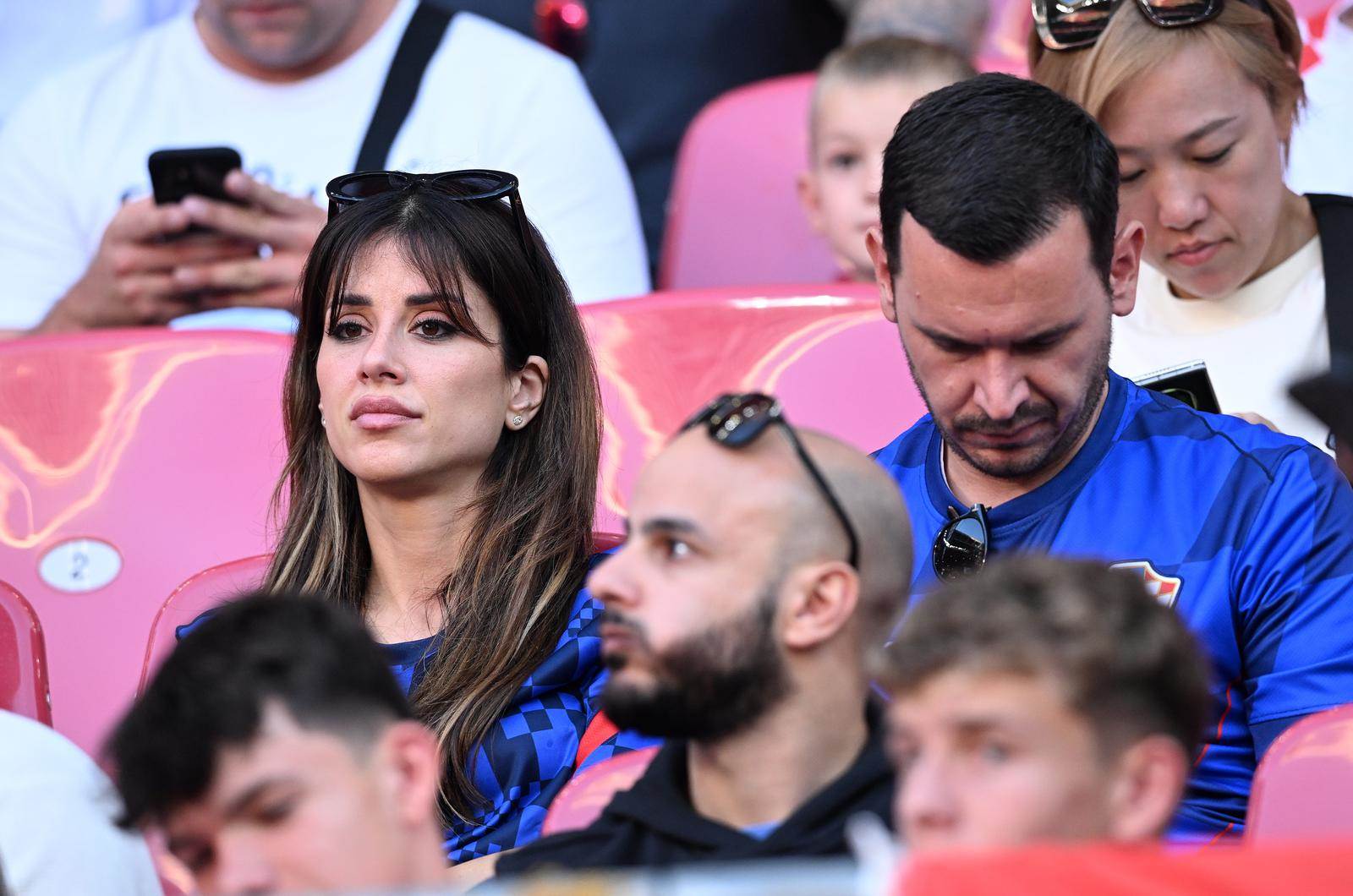 Odvjetnica Jovana Puhalo ljubila muža Marka Pezera | Story