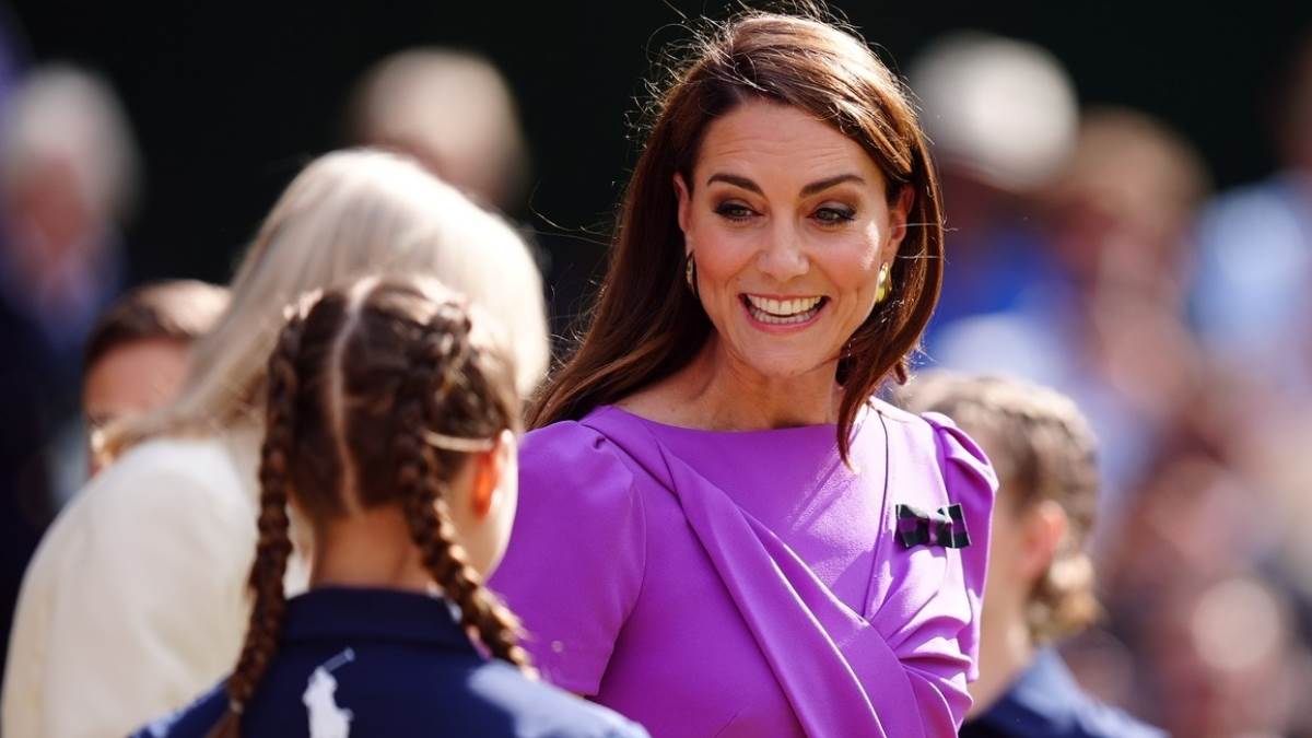 Zašto nas princeza Kate Middleton vara? | Story
