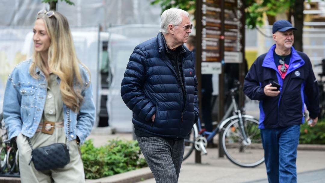 Dikan poručio prijateljima da mu jave ako čuju nekoga da priča dobro o ...