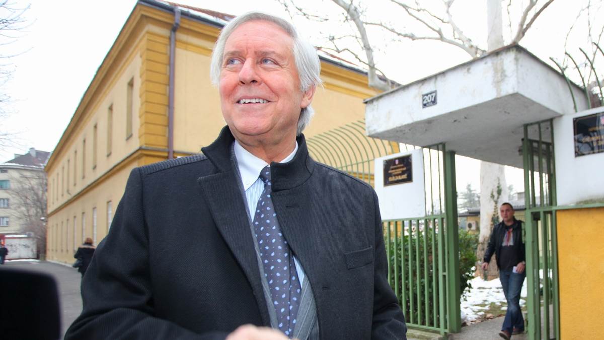 Dikan pozirao s Dimitrijem Popovićem | Story