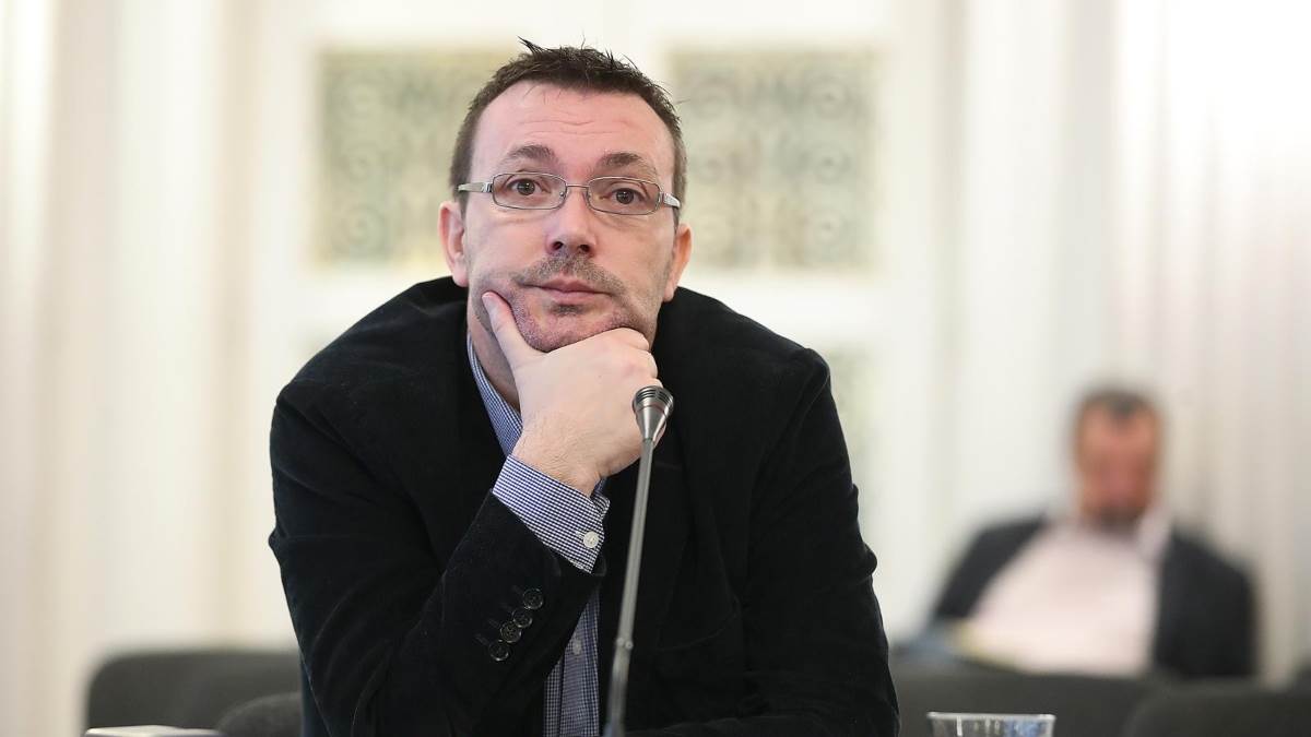 Tko je supruga Arsena Bauka? | Story