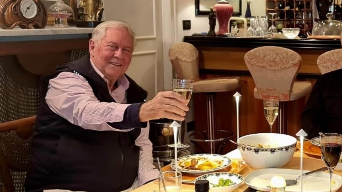 Josip Radeljak Dikan pokazao veliku terasu svog stana u centru Zagreba ...