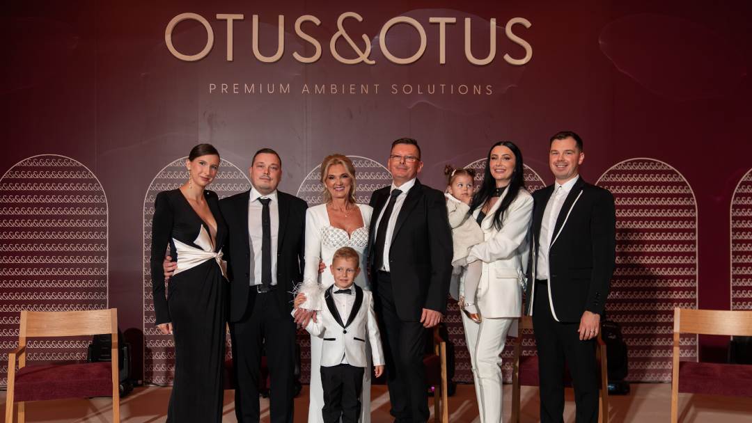 Stolarija Ćuk postaje Otus&Otus | Story