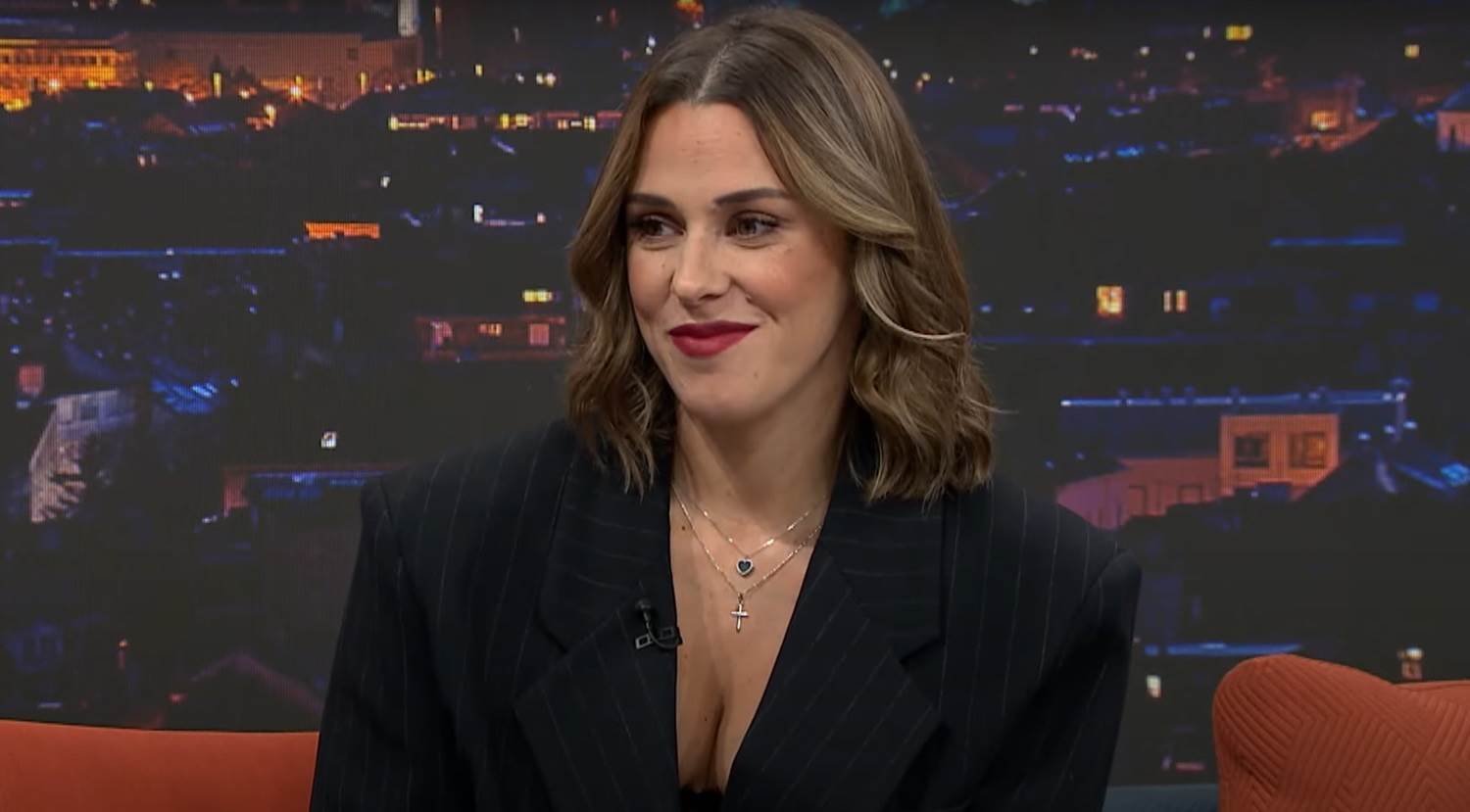 Natali Dizdar objavila prvu fotografiju s kćerkicom | Story