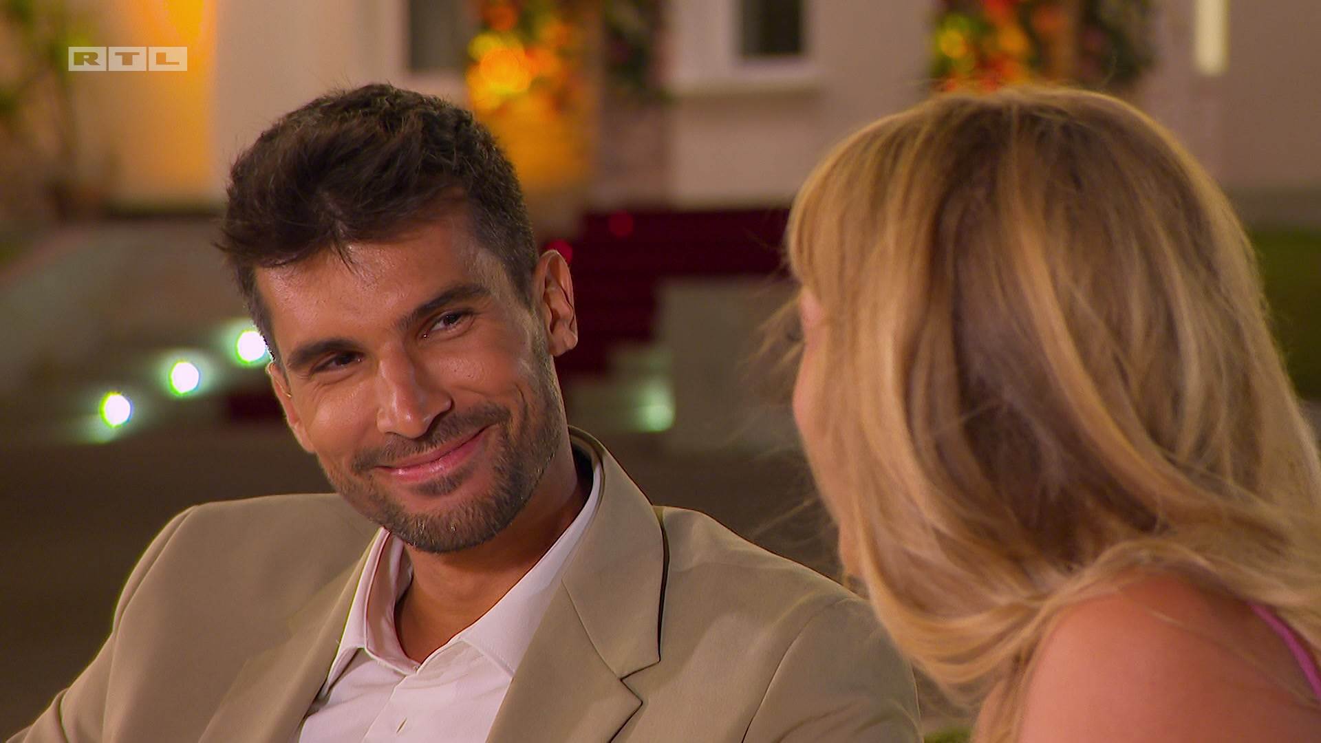 Miloš iz Gospodina Savršenog poljubio Maidi | Story