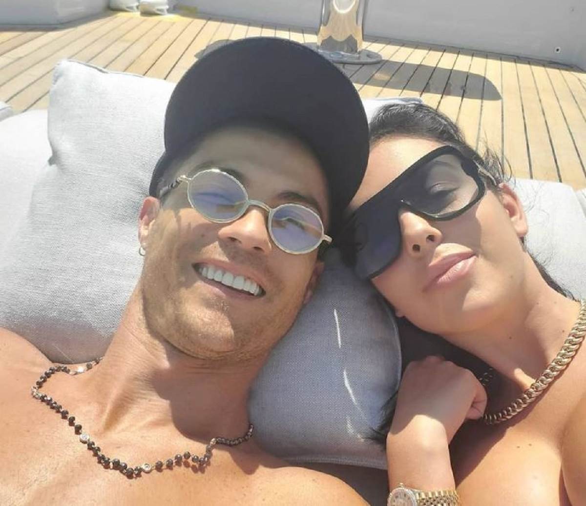 Georgina i Cristiano u trgovini u kojoj su se upoznali | Story
