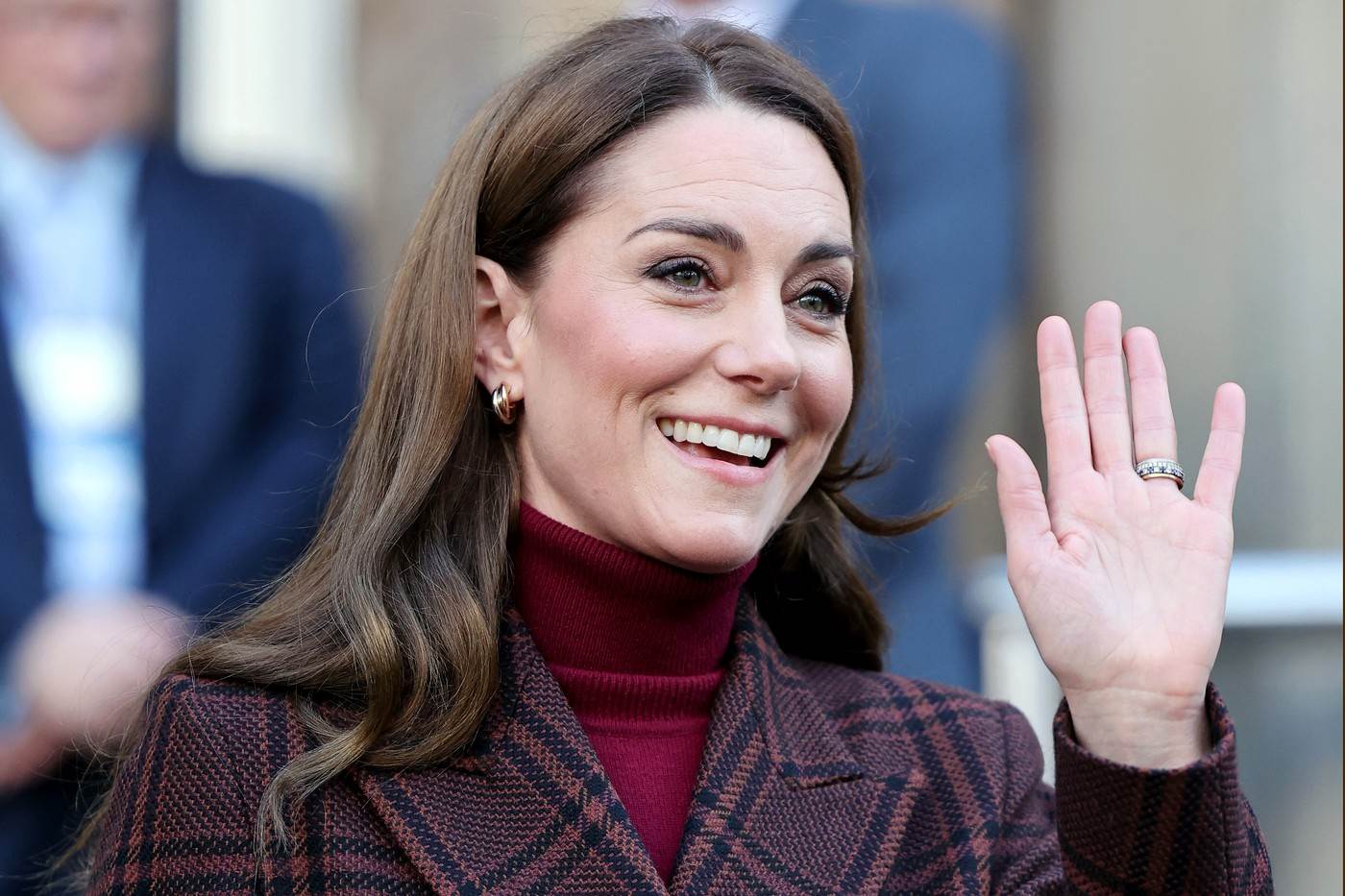 Kate Middleton u sakou starom 18 godina | Story