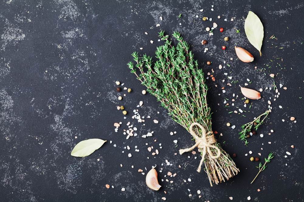 Začin timijan, recept krekeri s parmezanom i timijanom | Story