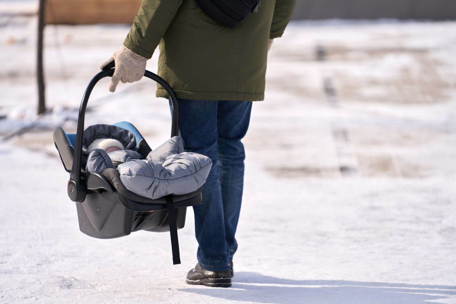 SAMO ZA NOVOPEČENE RODITELJE: Kako do novčane pomoći za opremu ...