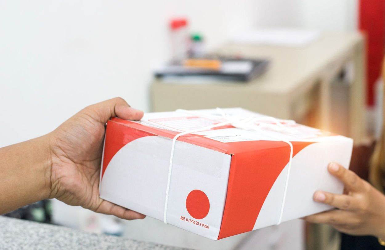 Veći broj ekspresnih pošiljaka povezanih s kupovinom na internetu | Story