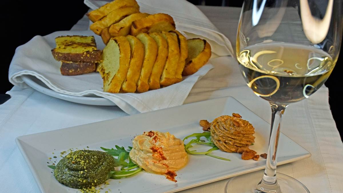 Varaždinski cipelcug: 7 restorana, 7 sljedova, 7 vina | Story