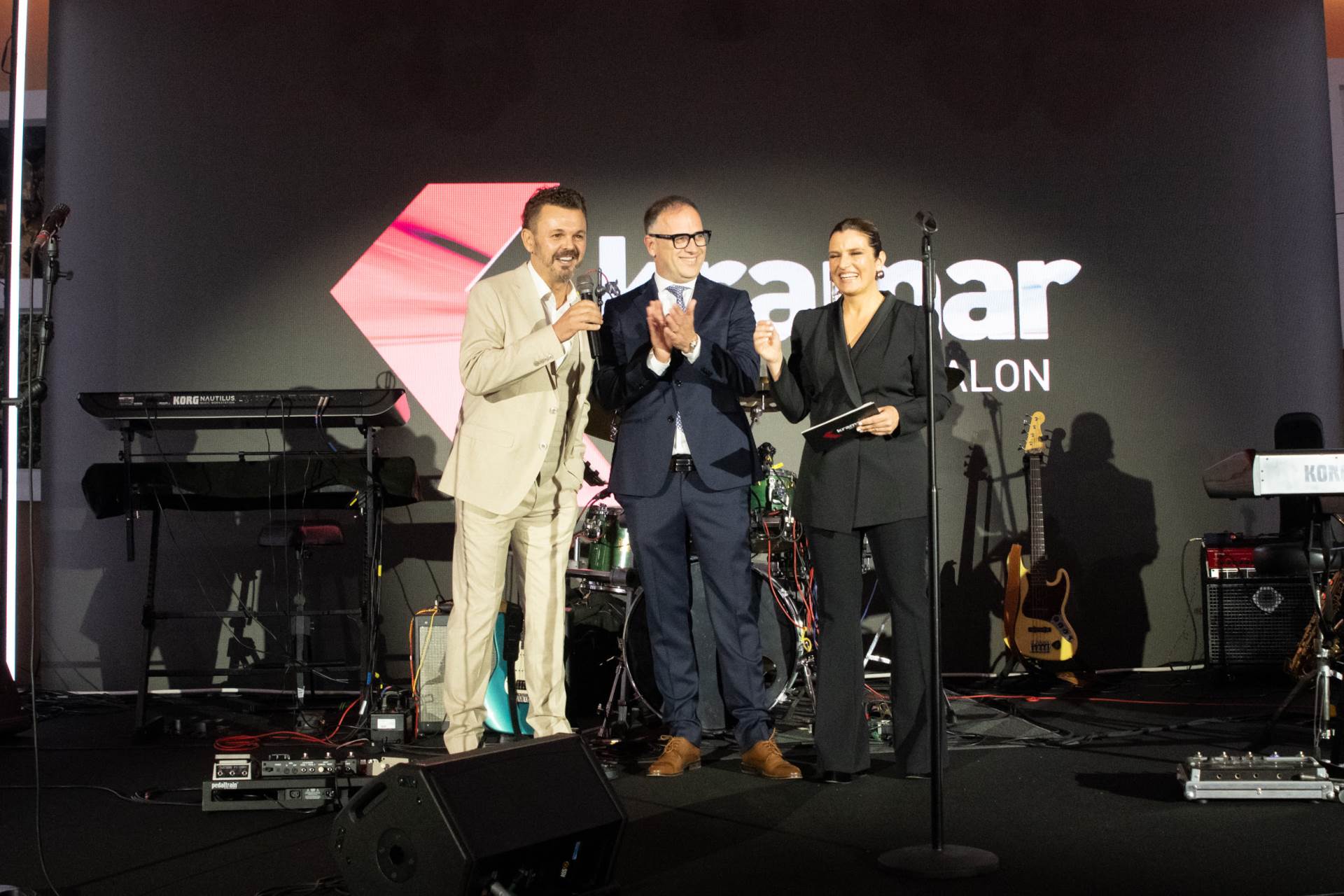 AS KRAMAR OBILJEŽIO 20 GODINA UZ EMOTIVNU I INSPIRATIVNU PROSLAVU | Story