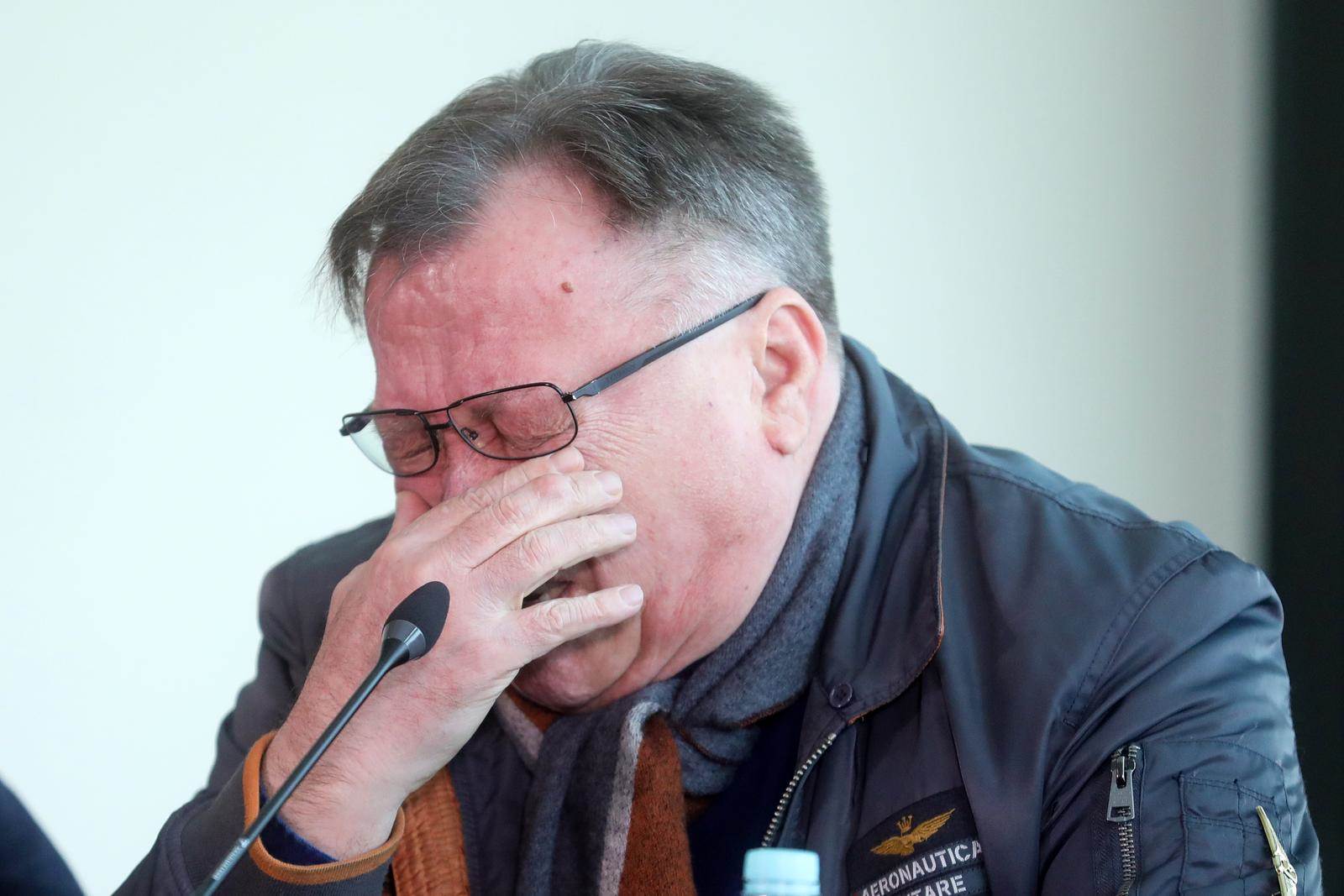 Halid Bešlić i supruga više nisu mogli imati djecu | Story