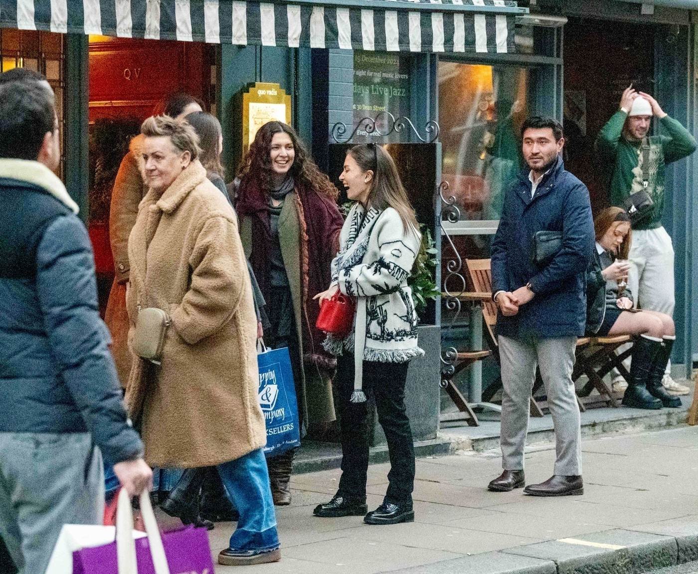 Lijepa Hrvatica je trudna s princem, jedna fotografija ih otkrila | Story