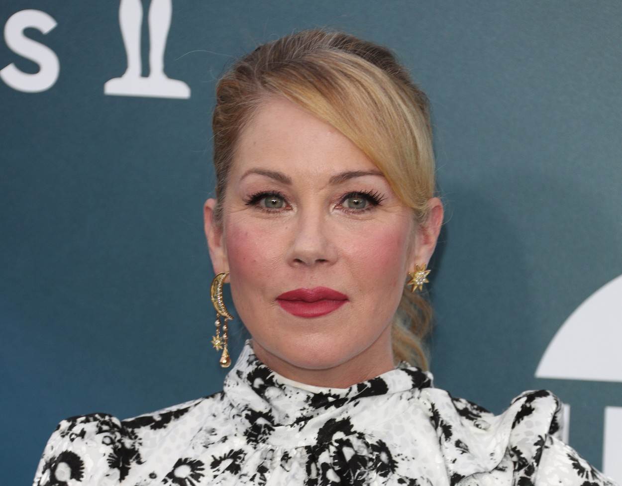 Christina Applegate na dodjeli nagrada Emmy govorila o multiploj ...