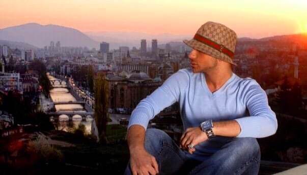 Fuad Backović Deen život u Los Angelesu | Story