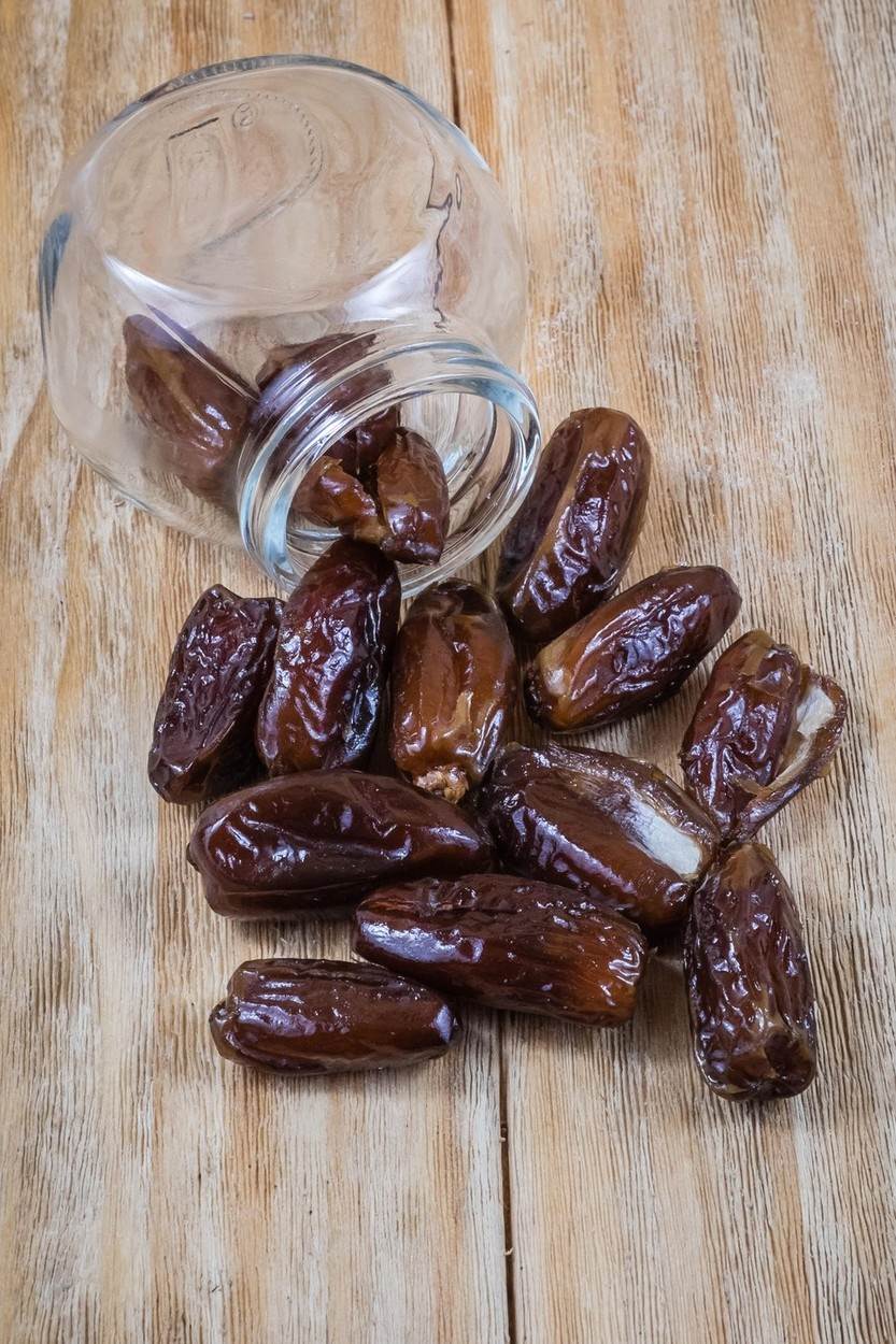 iz dikine kuhinje datulje | Story