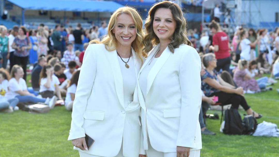 Marija Husar Rimac i Ivana Husar Mlinac zajedno na koncertu | Story