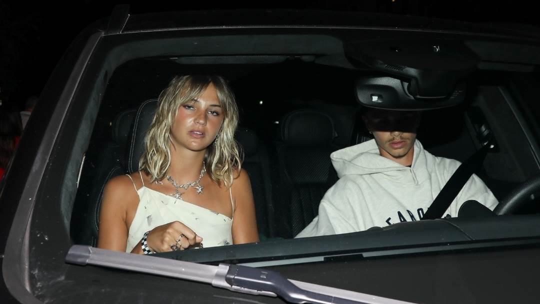 Romeo Beckham opet u vezi s Mijom Regan | Story