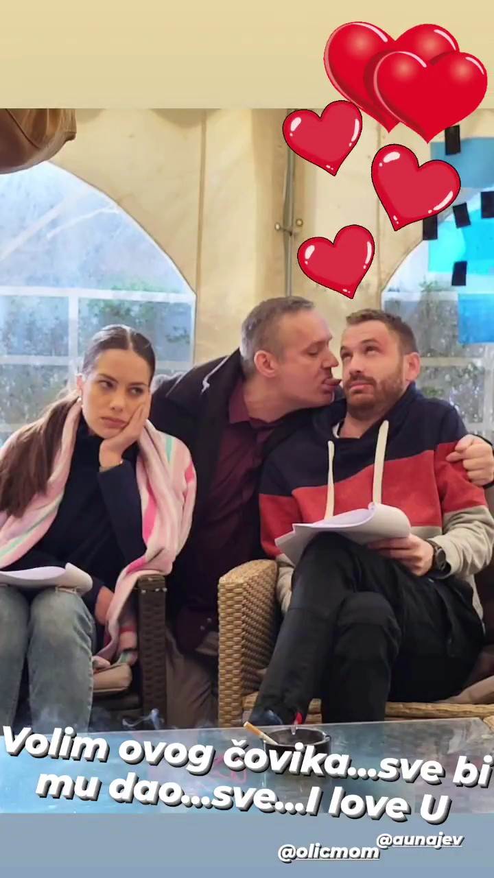 Momčilo Otašević i Ana Uršula Najev u pauzi od snimanja Kumova | Story