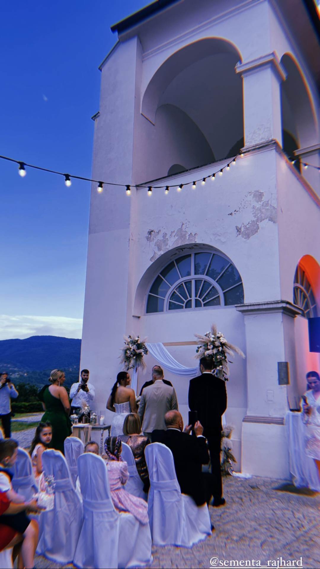 Udala se Sementa Rajhard | Story