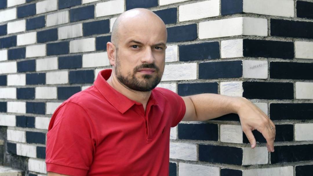 Kako izgleda supruga Vojka V? | Story