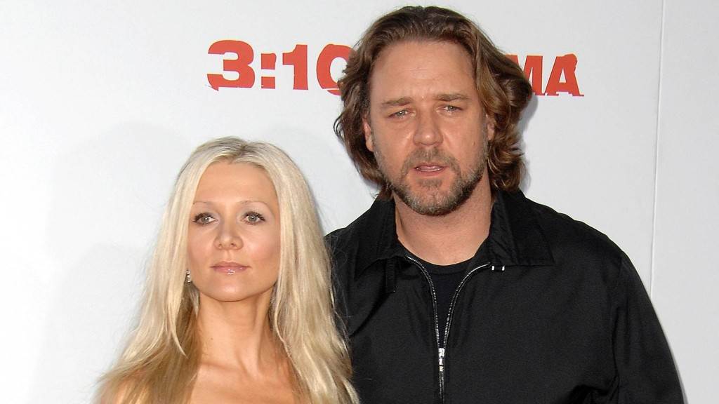 Russell Crowe obrijao bradu, izgleda 20 godina mlađe | Story